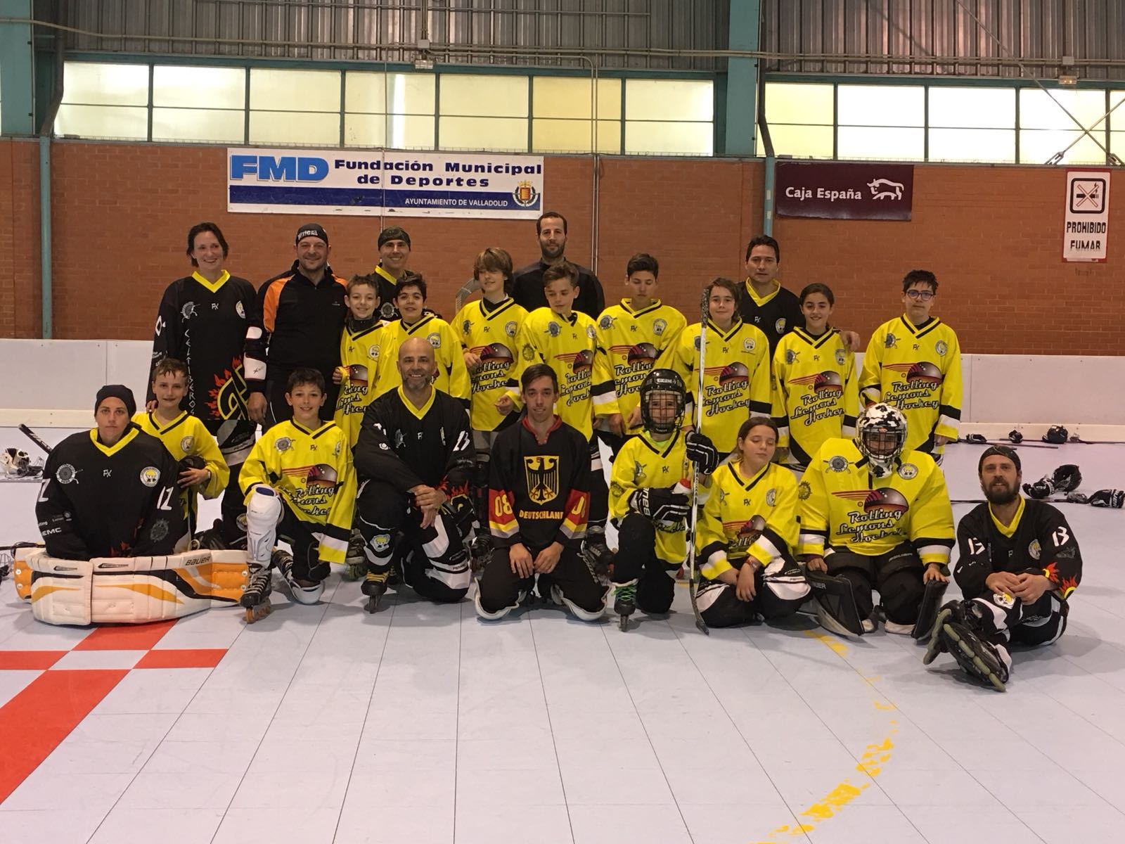 Lemon_Battle_Hockey_18_1 - ROLLING LEMONS