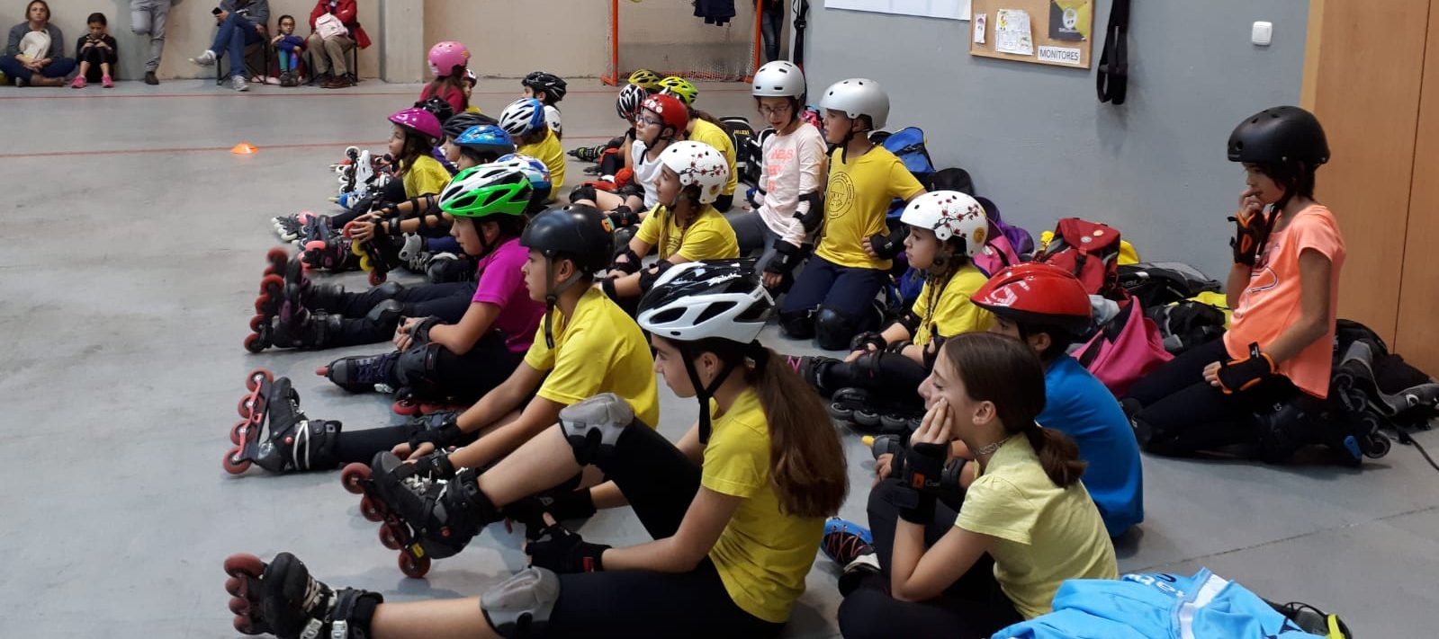 PRIMER SKATE CROSS 2018/19 - ROLLING LEMONS